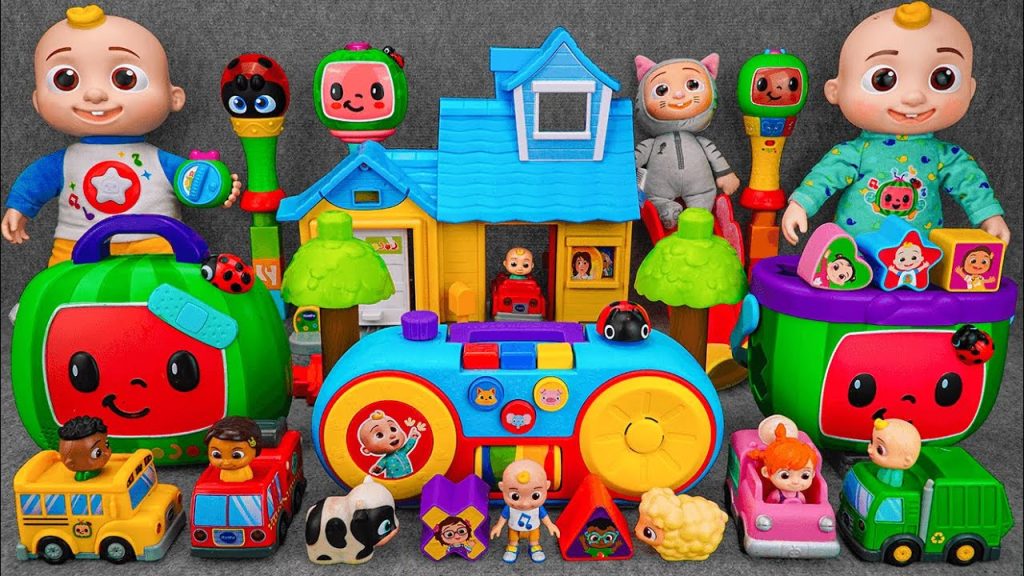 Cocomelon Dance and Play Boombox Playset - Youtube Kids